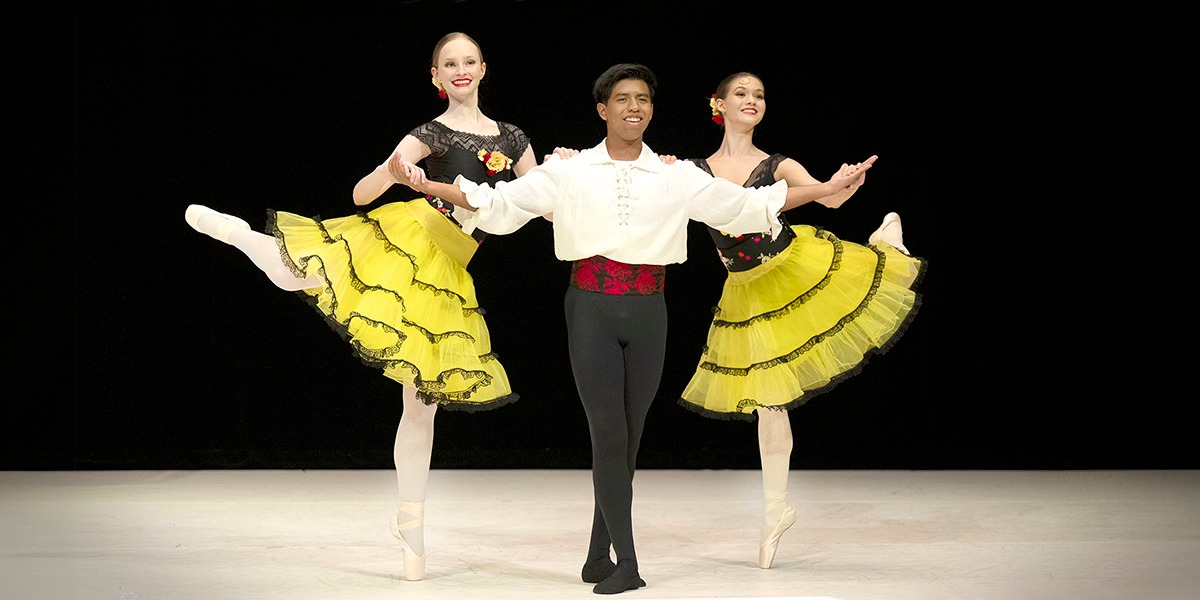 CCM_Youth Ballet | Behind the Curtain Cincinnati